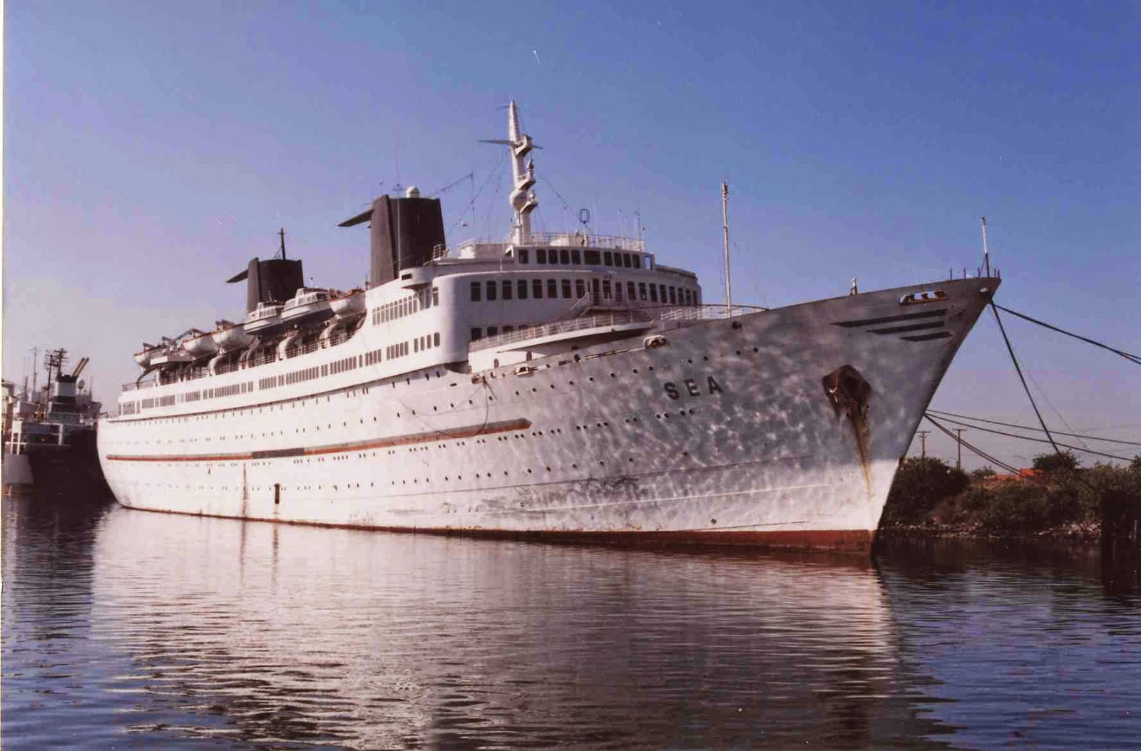 Ocean Superliners: MS Gripsholm (Part 2) was a transatlantic liner from ...