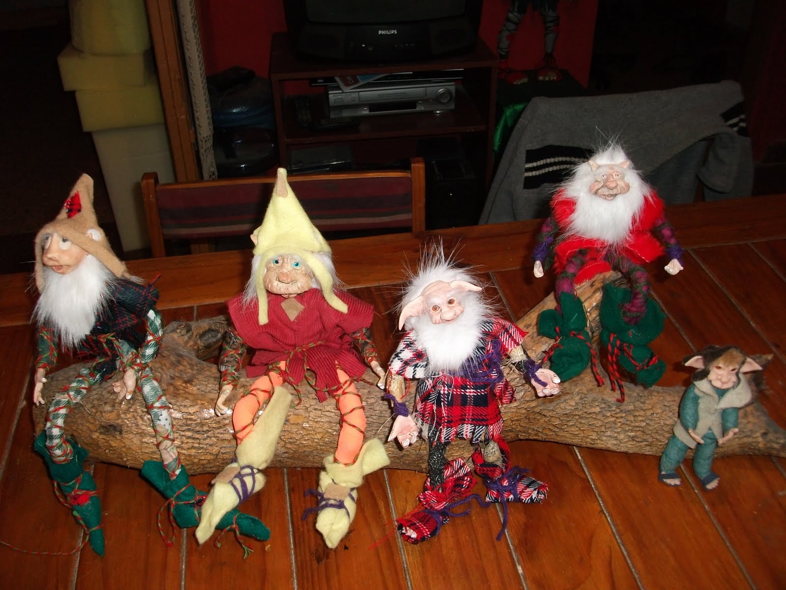 Arte Celta: Duendecitos de al fortuna. PORCELANA FRIA