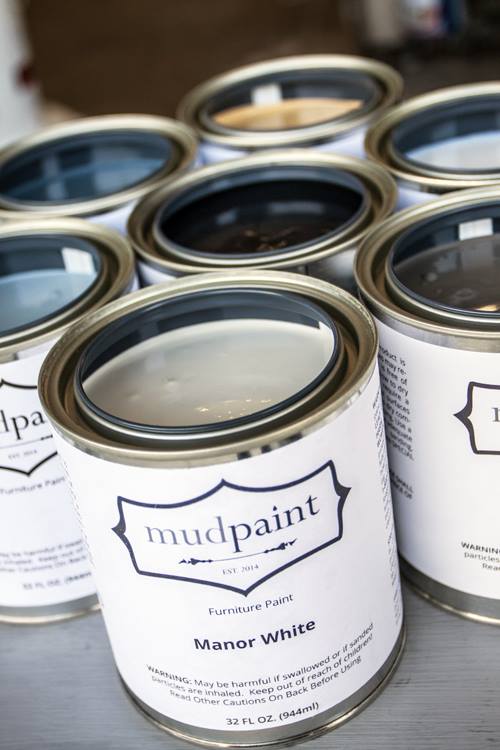 Imperfect Perfection / Vintage Home and Furniture Painting