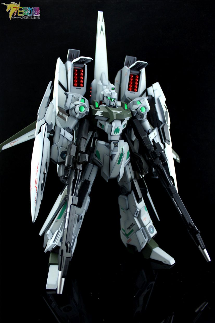 Gundam Family: MG 1/100 Robotech ReZEL Custom Build
