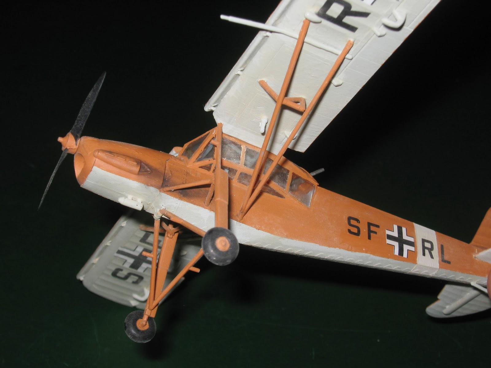 The Miniatures Man: Fieseler Storch in 1/72 from Academy
