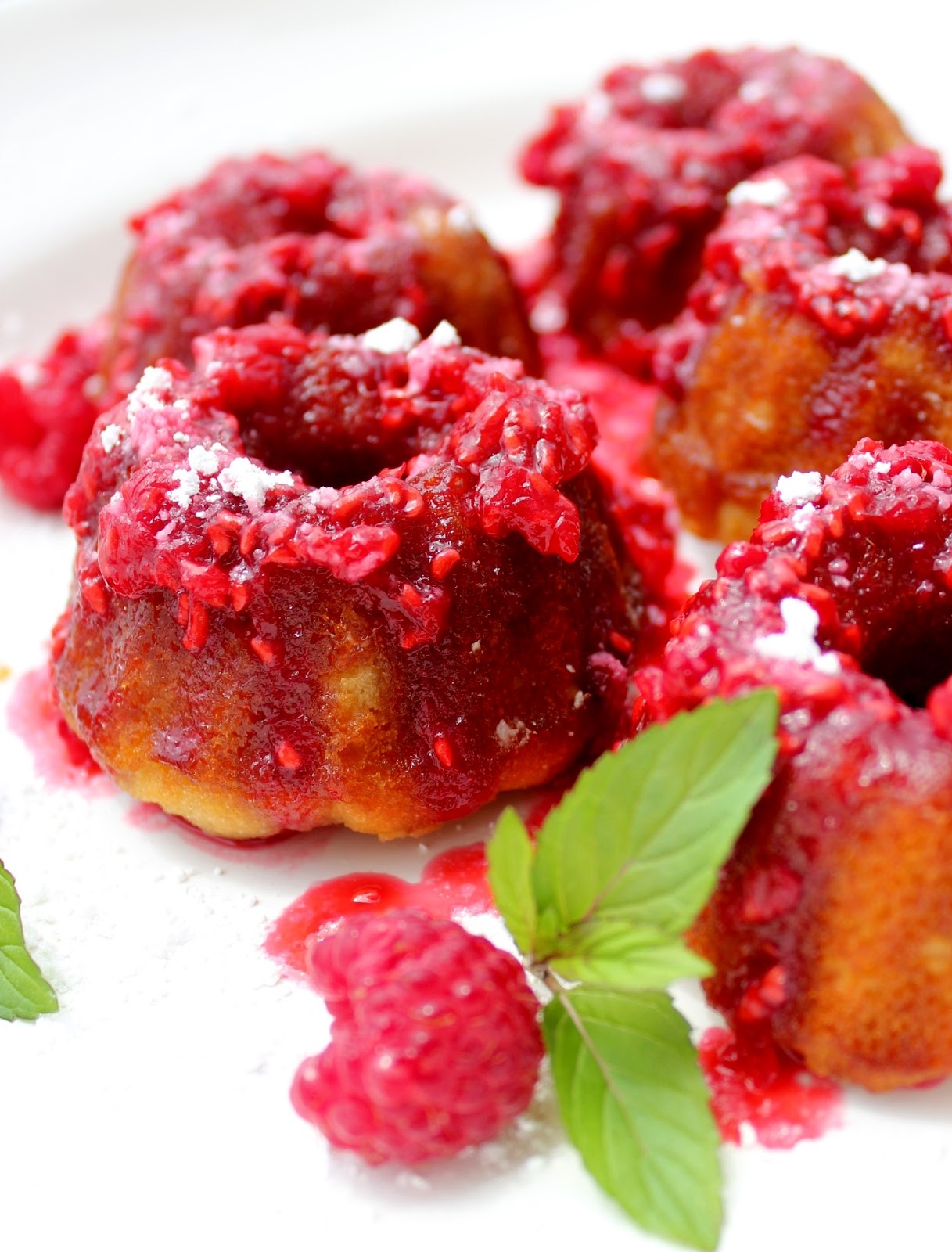 37 Cooks: Vanilla Coconut Donuts with a Raspberry Sauce