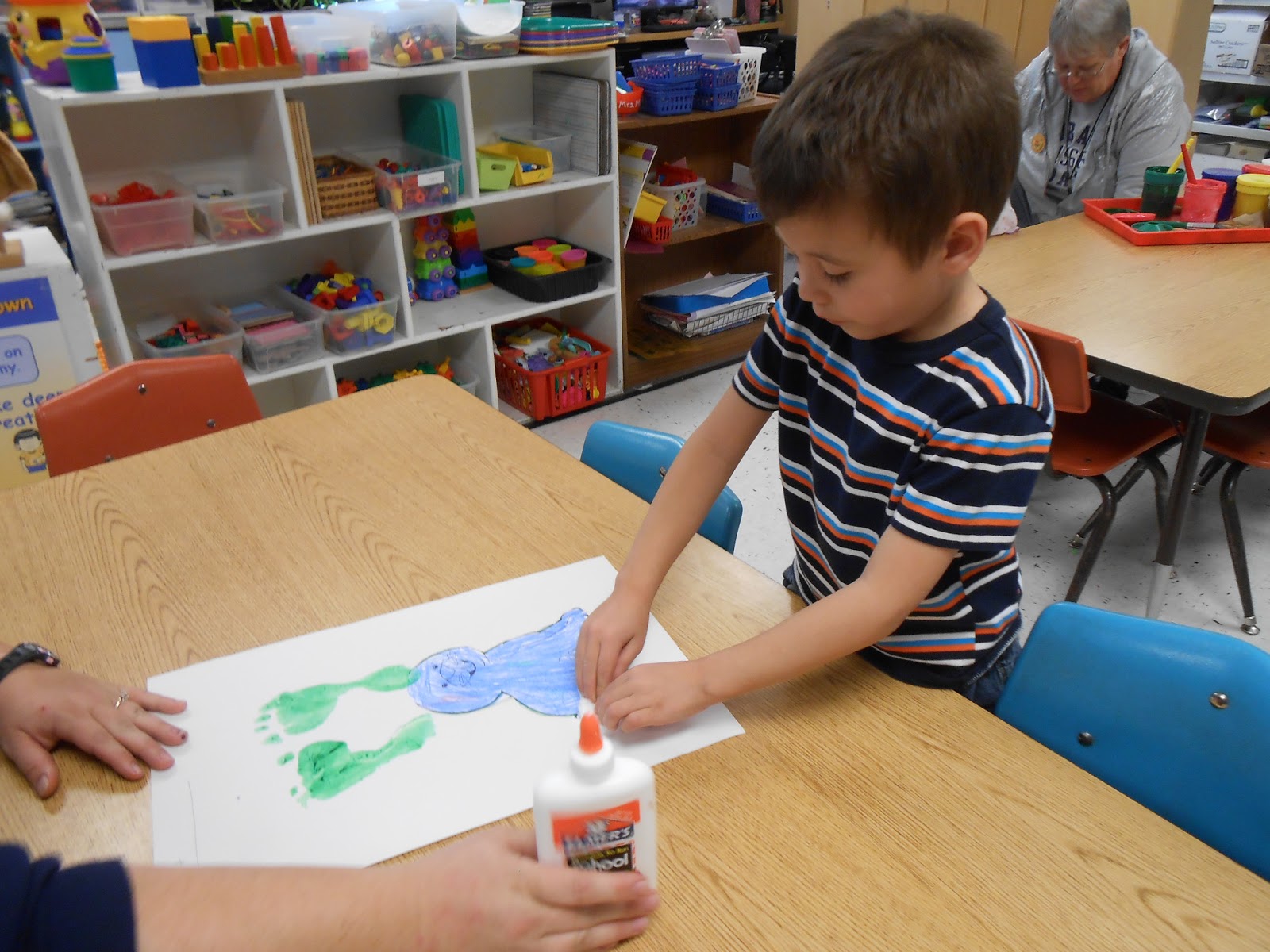 Preschool Montgomery: Foot Painting