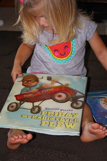 The Reading Mama : Friday FAVE book FREEBIE....