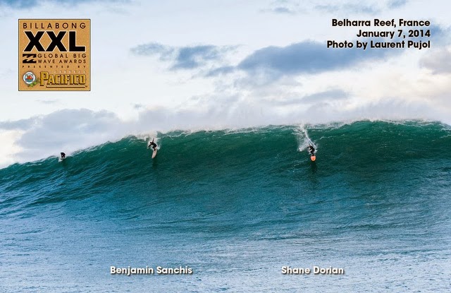 hiya wa howa aswat: Jamie Mitchell Paddles Into A 60-Foot Wave