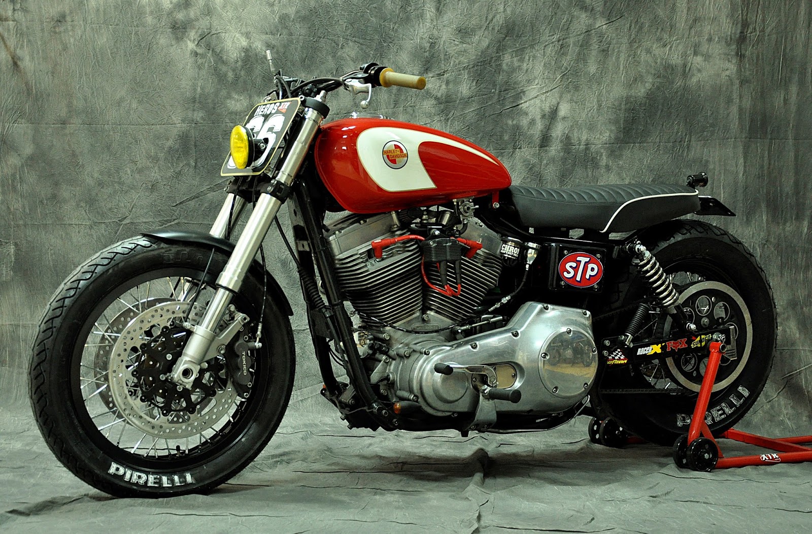 Mercenary Garage : Gabrielle