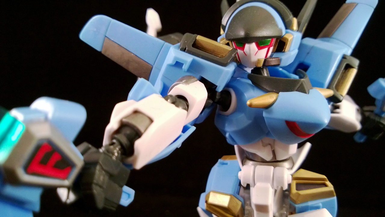 Ryc03's Toy Cabinets: Bandai LBX Ikaros Force Model Kit Review