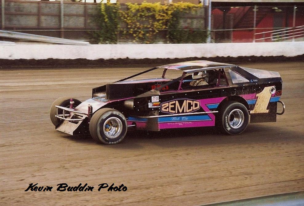 RUB RAILS & ROOSTER TAILS: FLASH BACK ON TOM MAYBERRY 1990