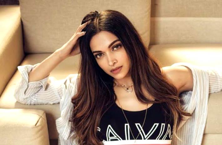 Daftar 10 Aktris Wanita Bollywood Paling Cantik Indah di 2020 - Merk yg ...