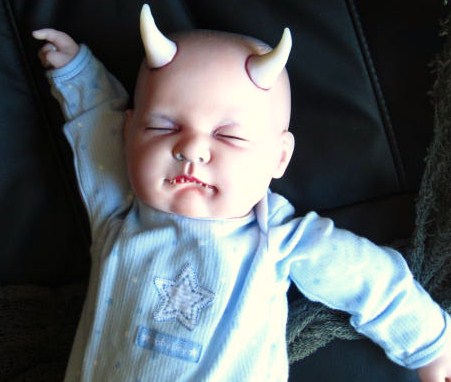 Gravenbabies Custom Horror Doll's: Sleeping DEMON baby