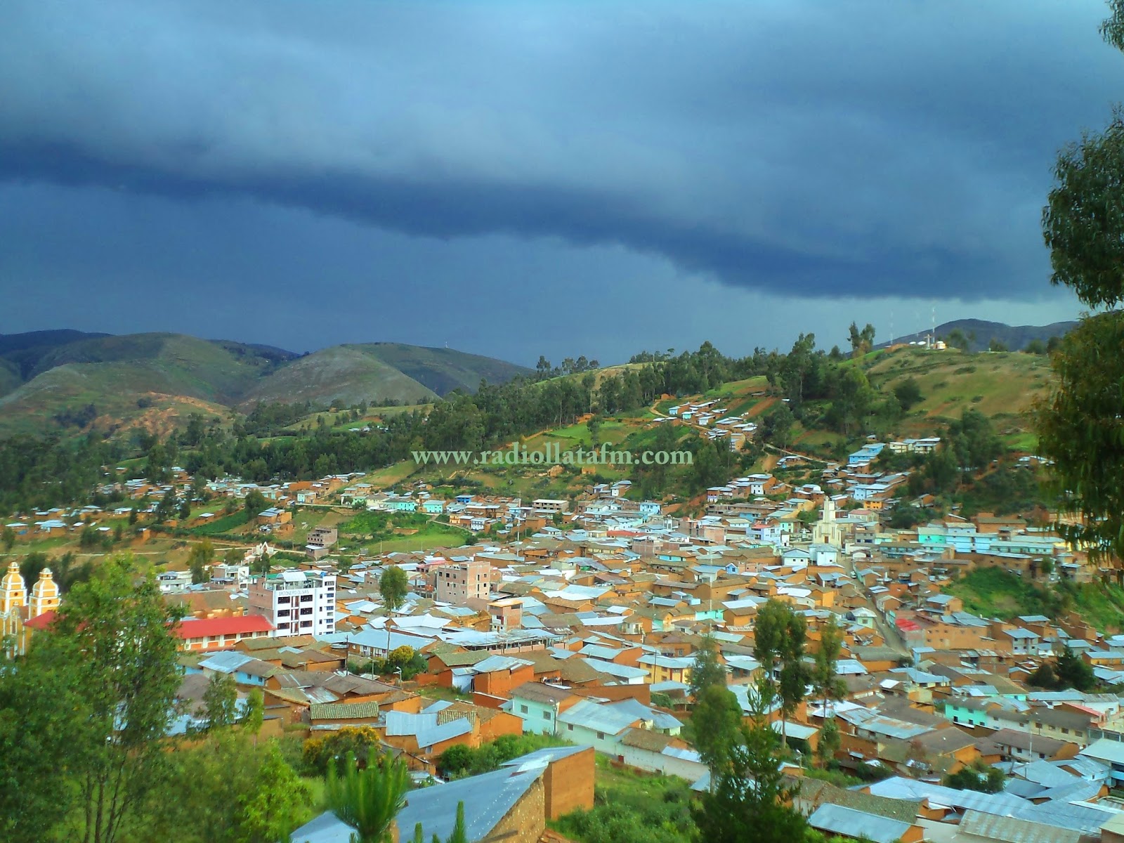 RADIO LLATA 92.3 FM EN VIVO : FOTOS