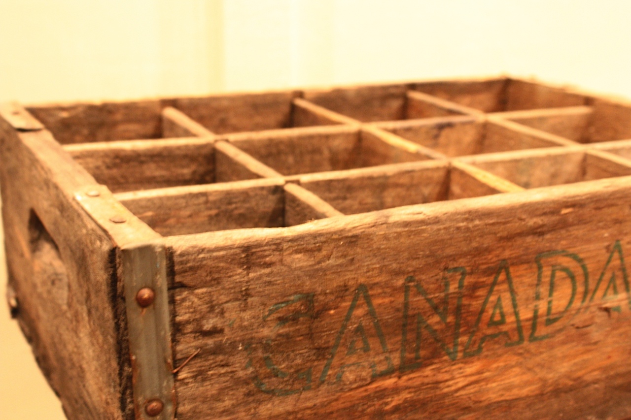 My Sweet Savannah: ~vintage soda crates~
