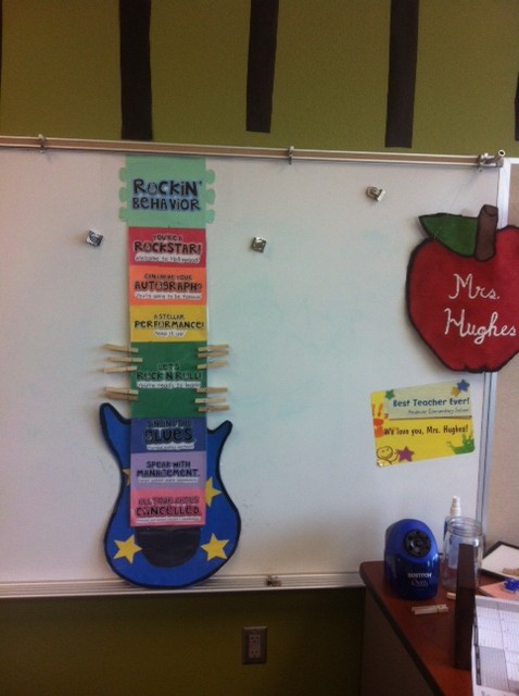 Little Miss EduGator: Classroom themes and my 2ND FREEBIE!!!