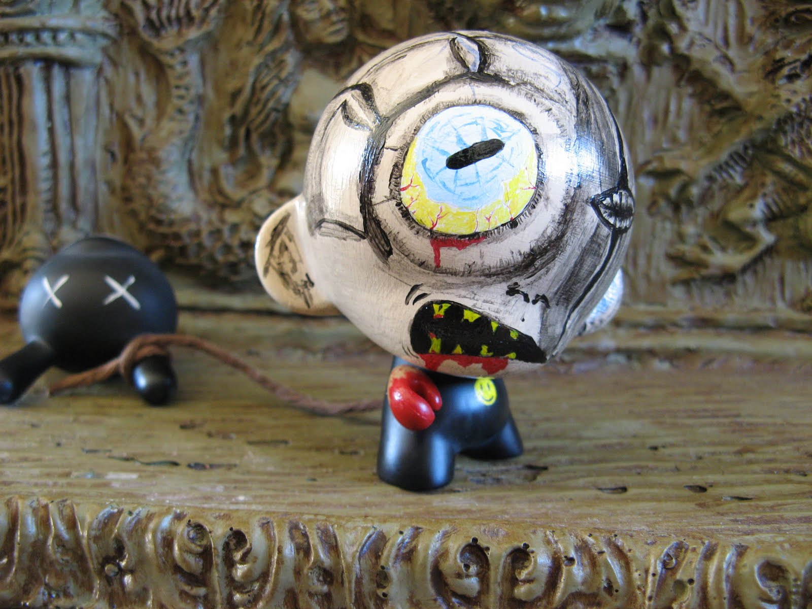 Connoisseur of the Strange: Latest toy custom original, "The Snatcher"