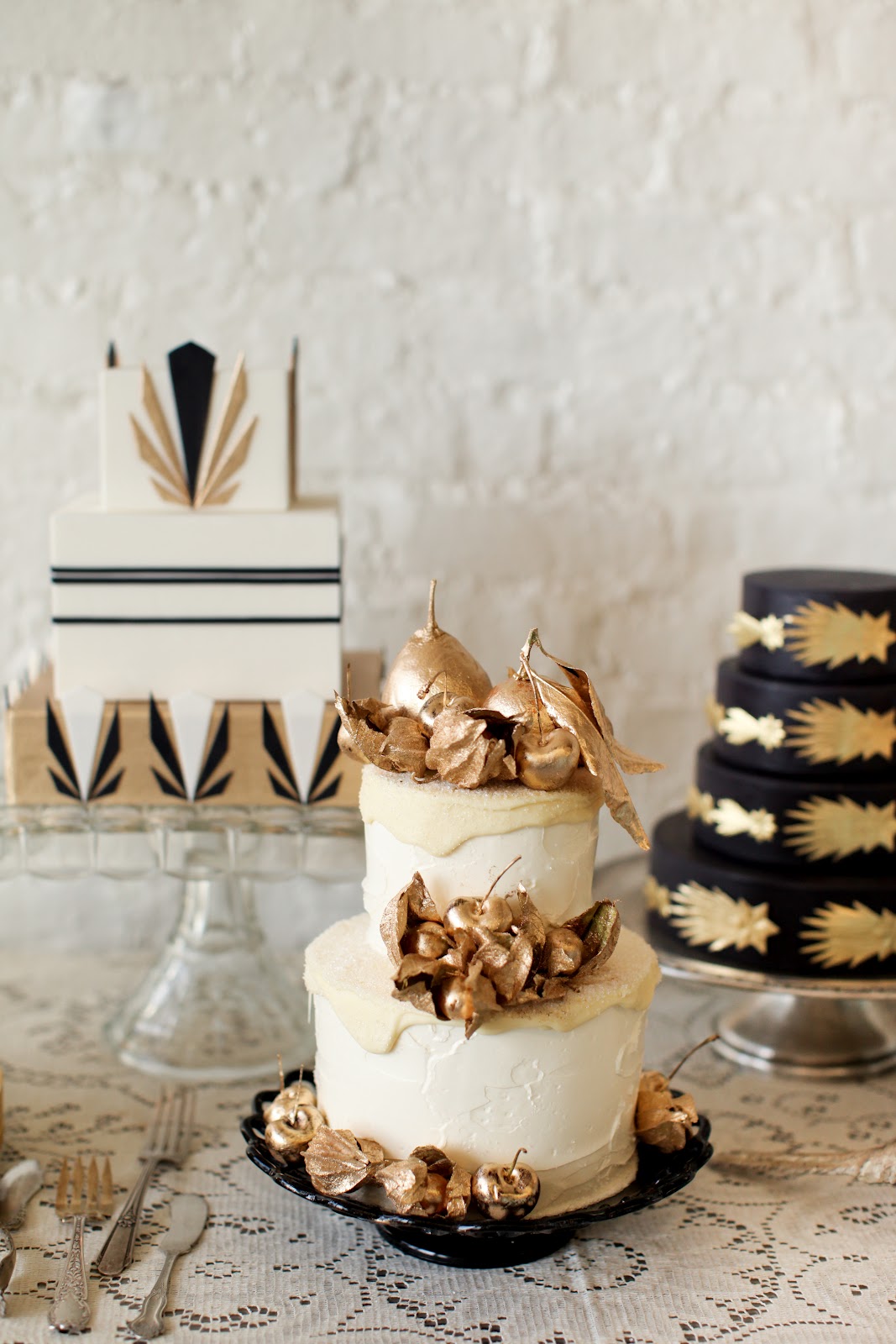 Lael Cakes: Gilded Cakes