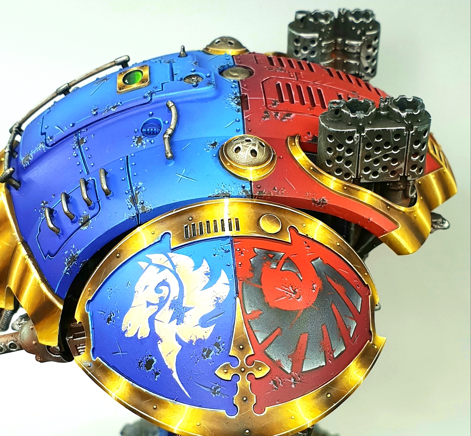 Merlin's Magic Workshop: Imperial Knight Shoulder Pad Gold NMM and ...