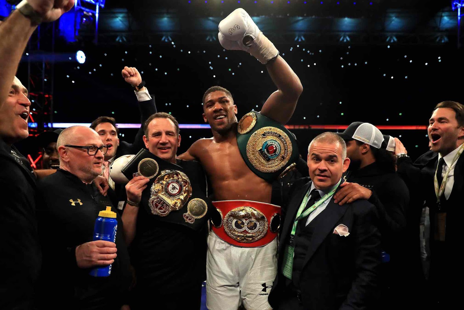MAX SPORTS: BOXING: EPIC BOUT IN LONDON AS ANTHONY JOSHUA STOPS ...