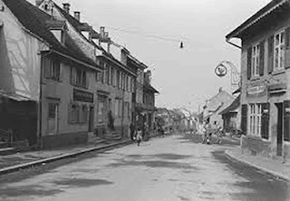 Christoph Roos: Binningen - Obere Hauptstrasse