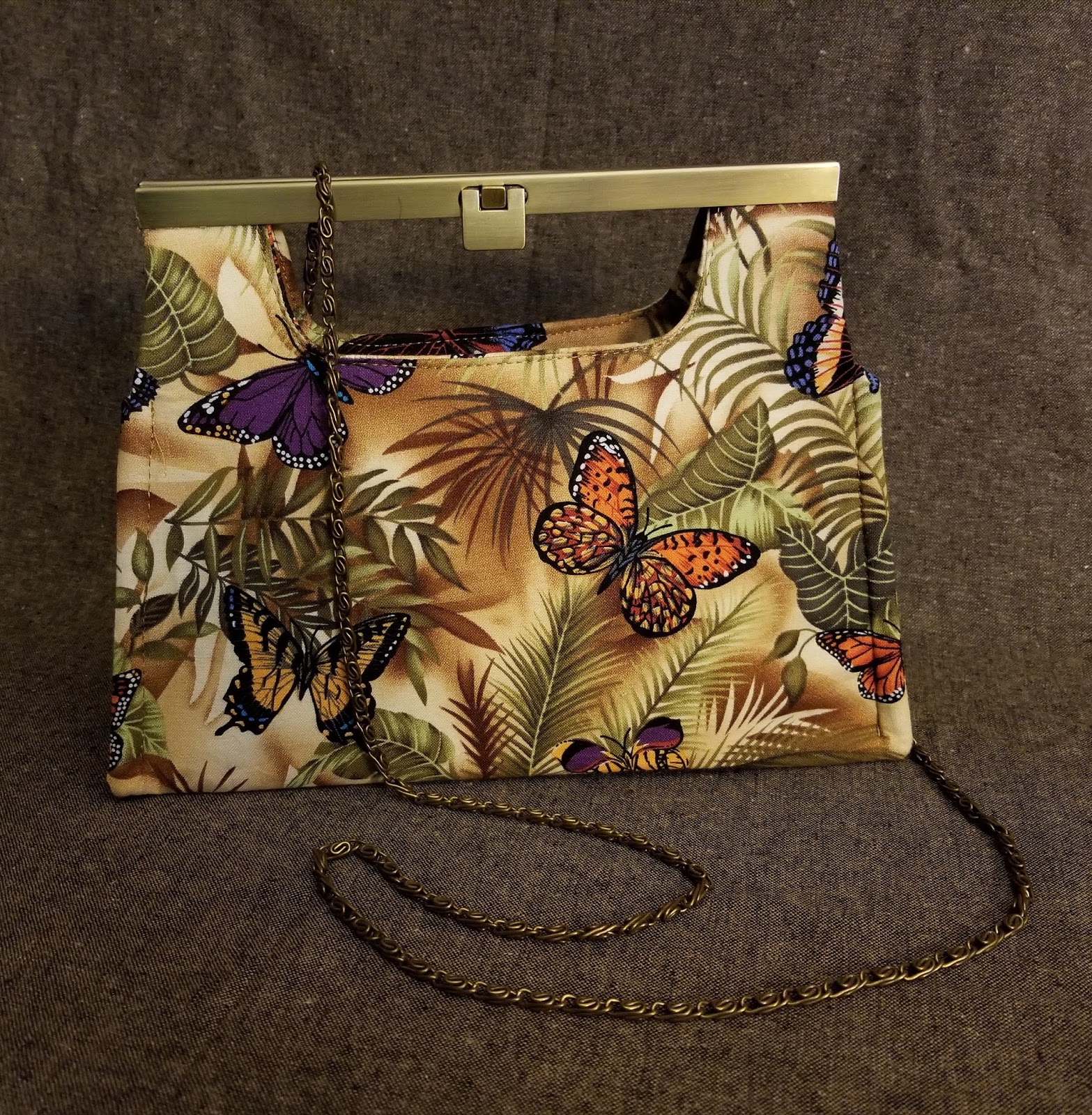 Pink Pony Design: Paris Purse Pattern Release!!