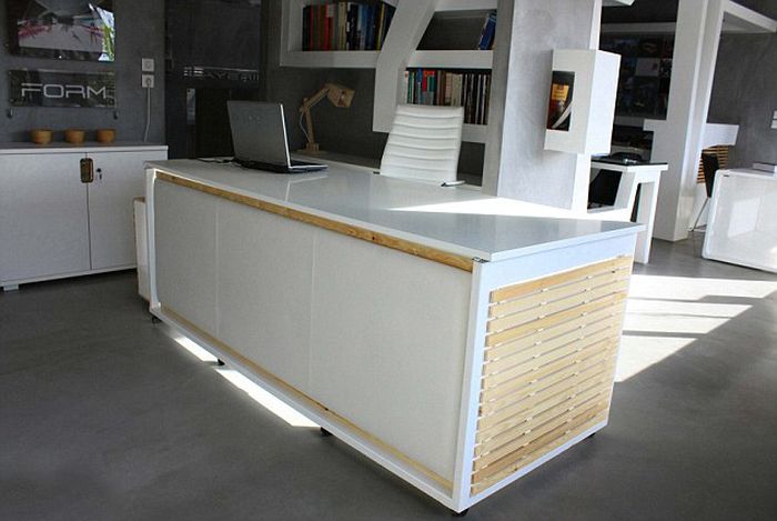 Pix Grove: Office Desk Convertible Bed