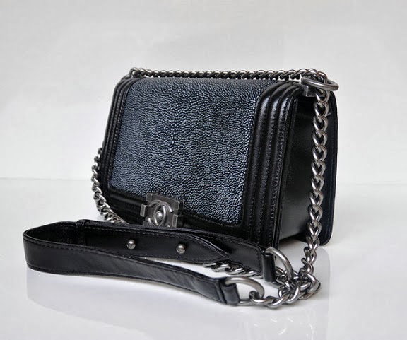 Genti si Accesorii de firma - piele: Genti CHANEL