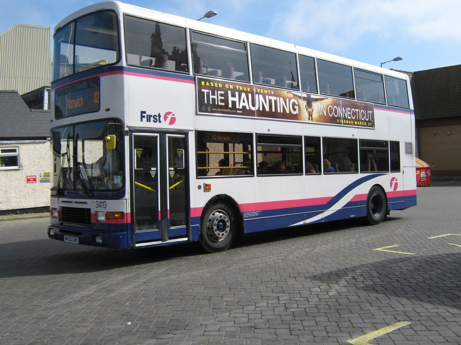 Norfolk Bus Blog: Lowestoft Bus Station On Saturday And come across ...