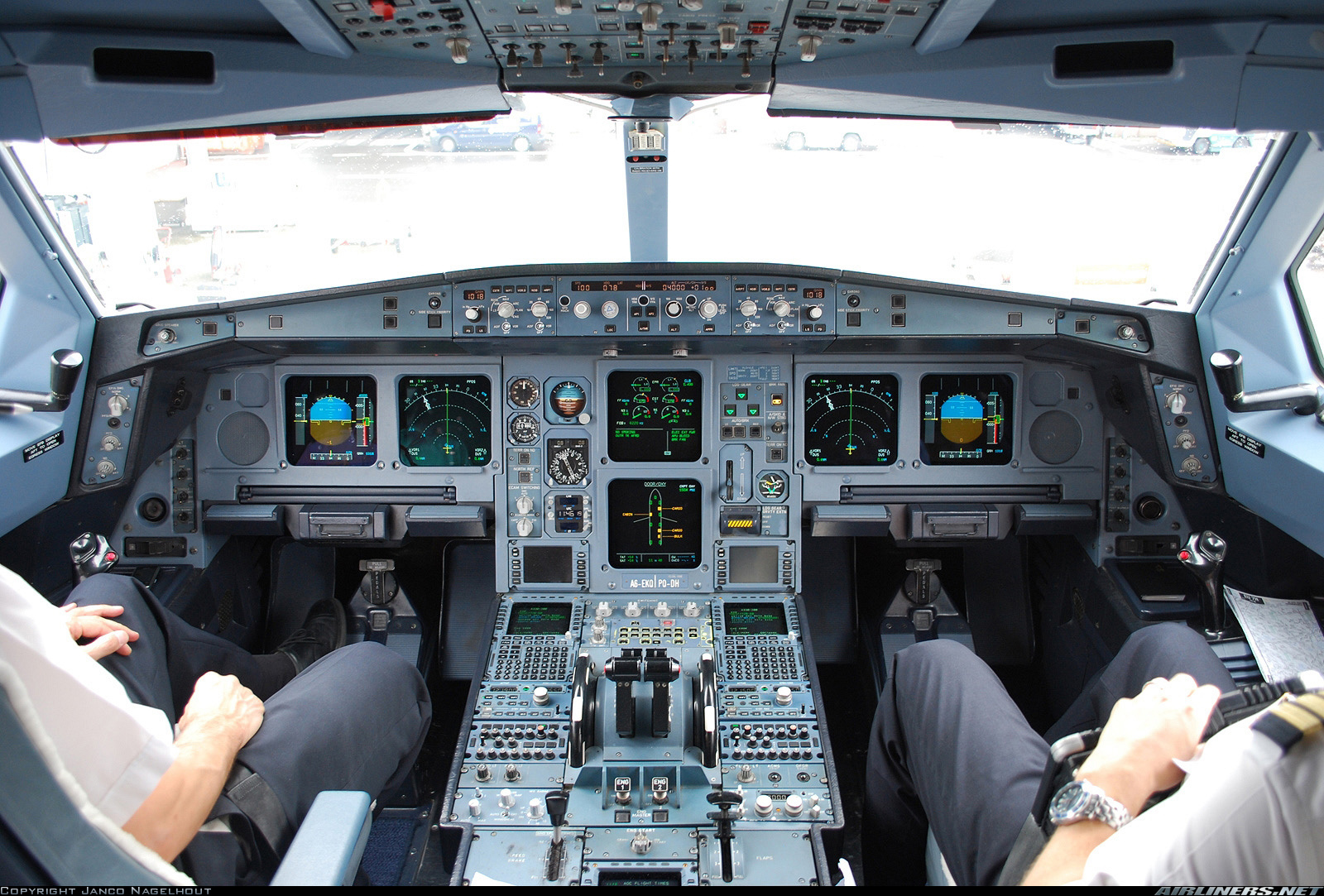 Airbus A330-200 ~ aviacion