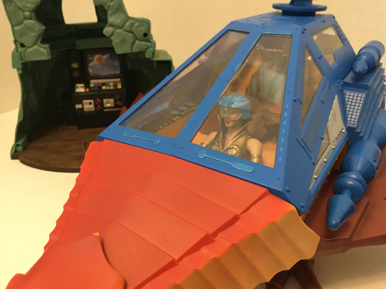 Grim's Blog: Mattel MOTUC Point Dread with Talon Fighter and Teela