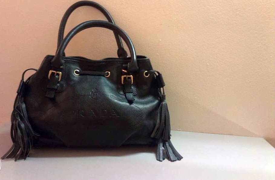 JollyBoutique: Vanduta - Geanta PRADA piele naturala