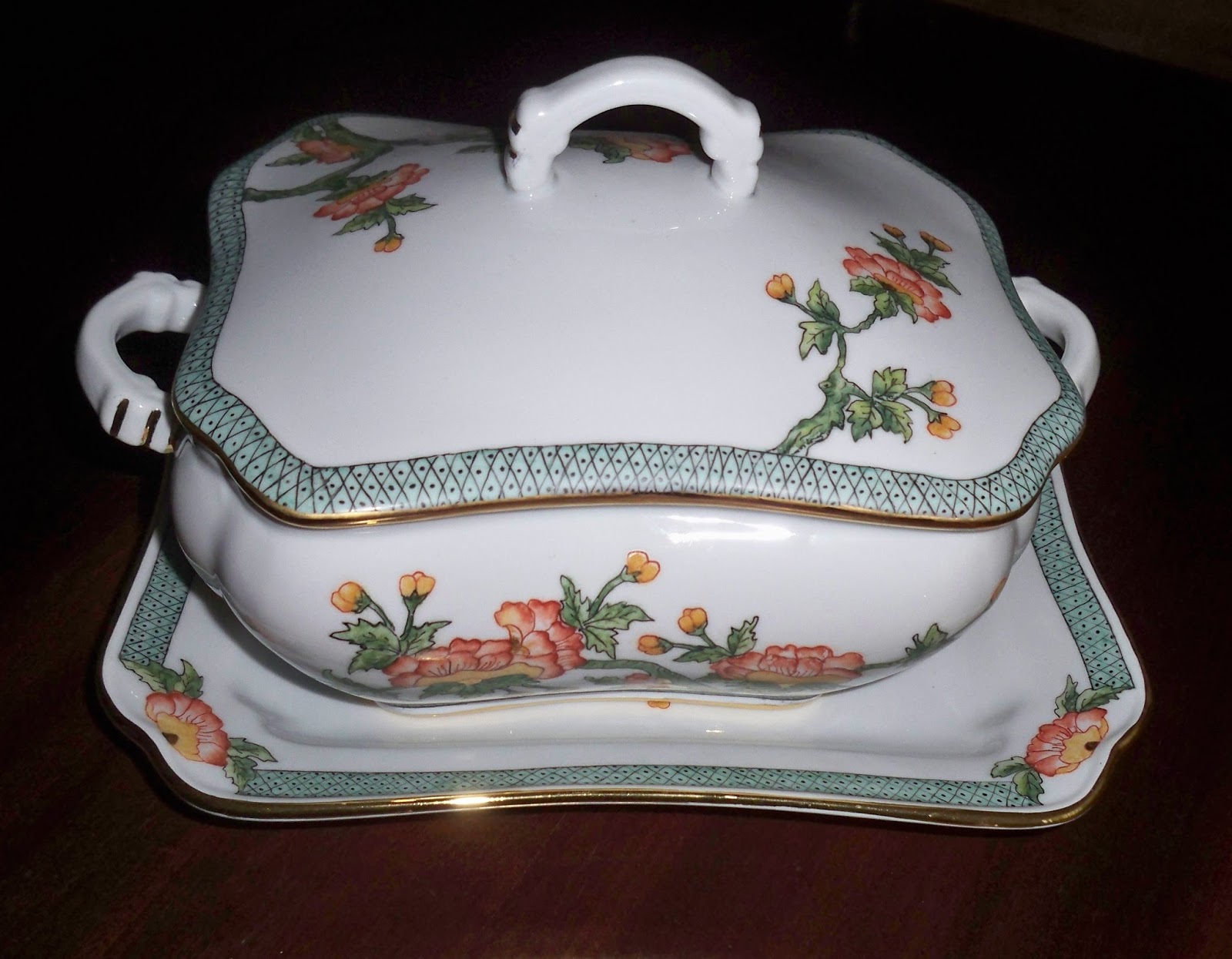 As Ideias da Vóxinha: Terrinas de porcelana e faiança ...