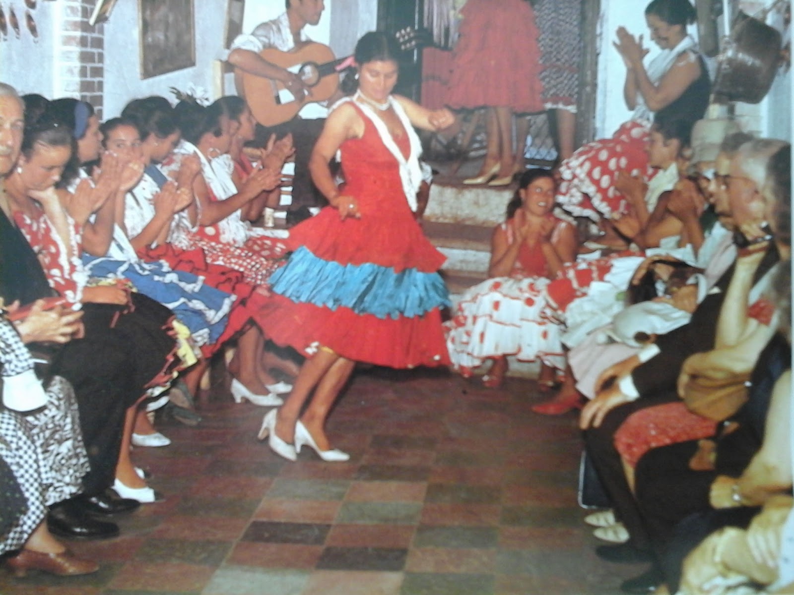 MIL Y UNA HISTORIAS : La zambra