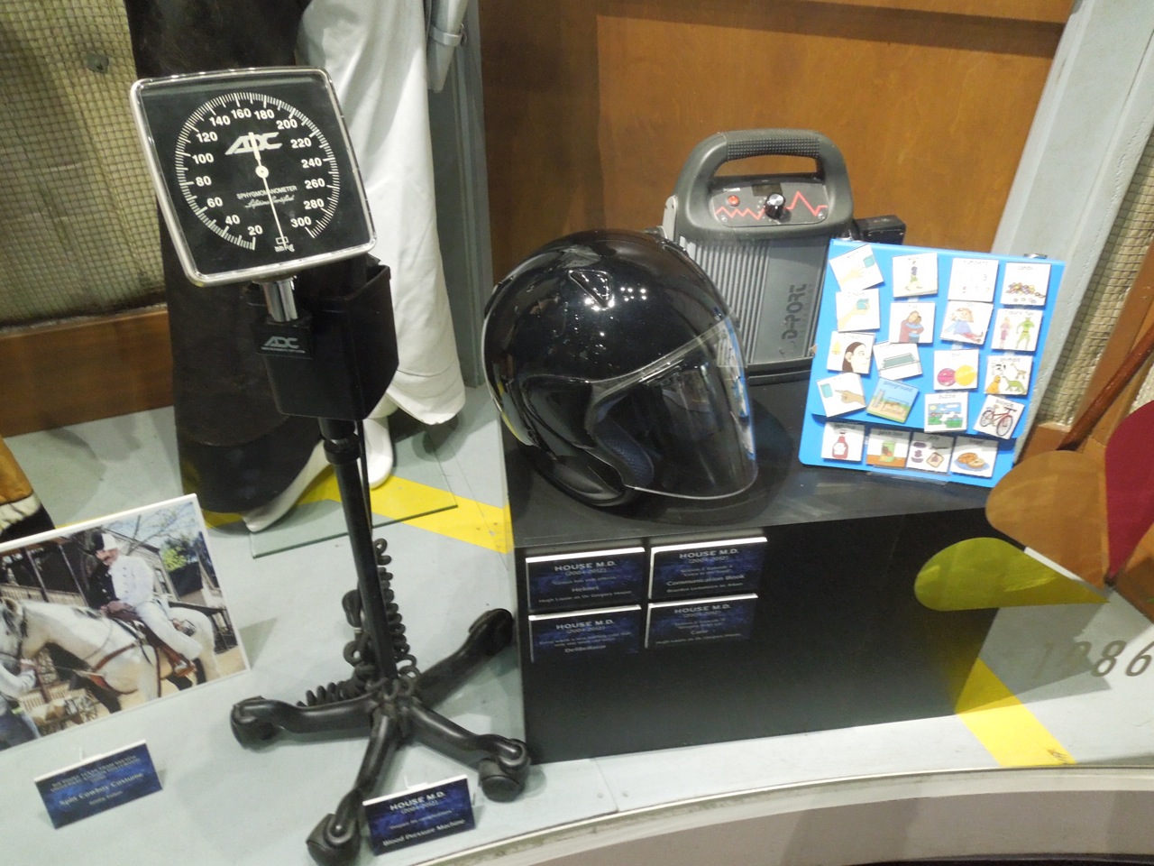 Props from House M.D. on display... - domesticjenni
