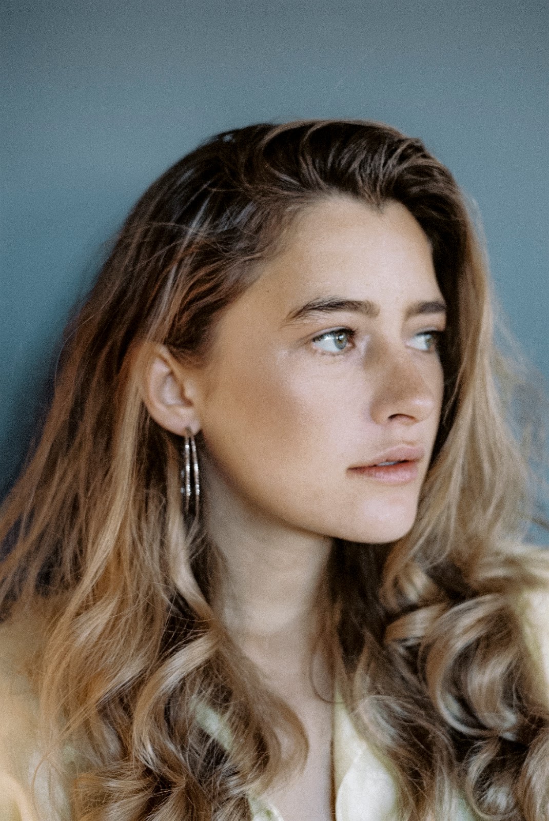 Alida Buffalo: "Je Ne Sais Quoi" Alida buffalo X Teresa Oman x Cludia Smith