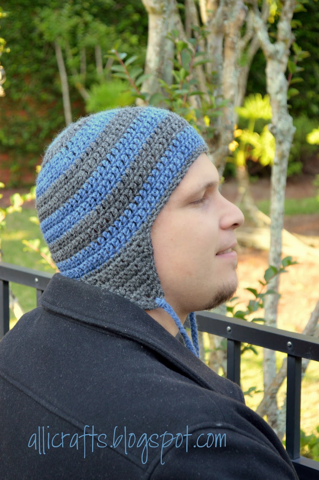 Alli Crafts: Free Pattern: Earflap Hat - Adult Medium/Large