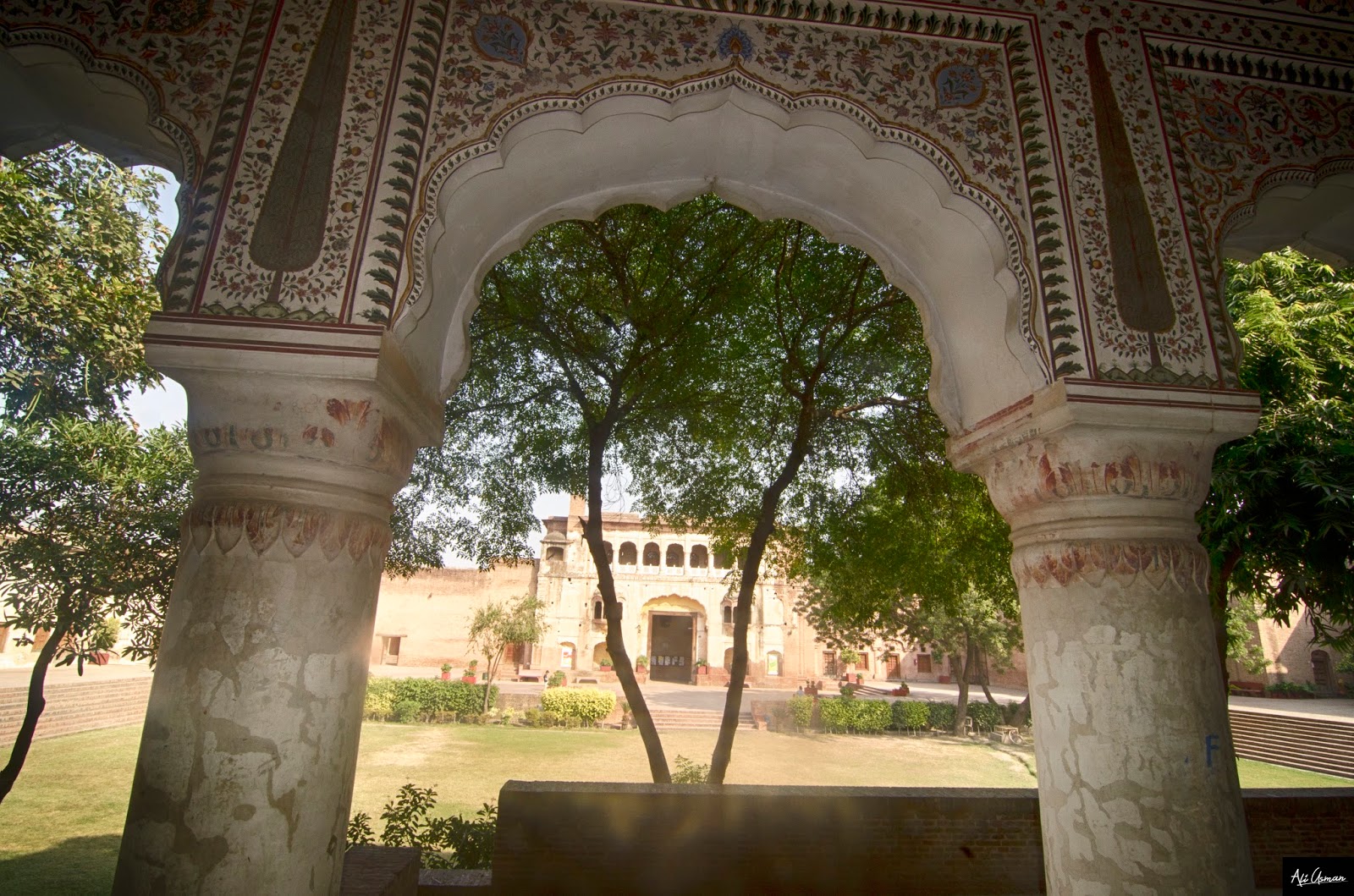 Ali Usman Baig : Havelis of Khushal Singh and Dhian Singh also known ...