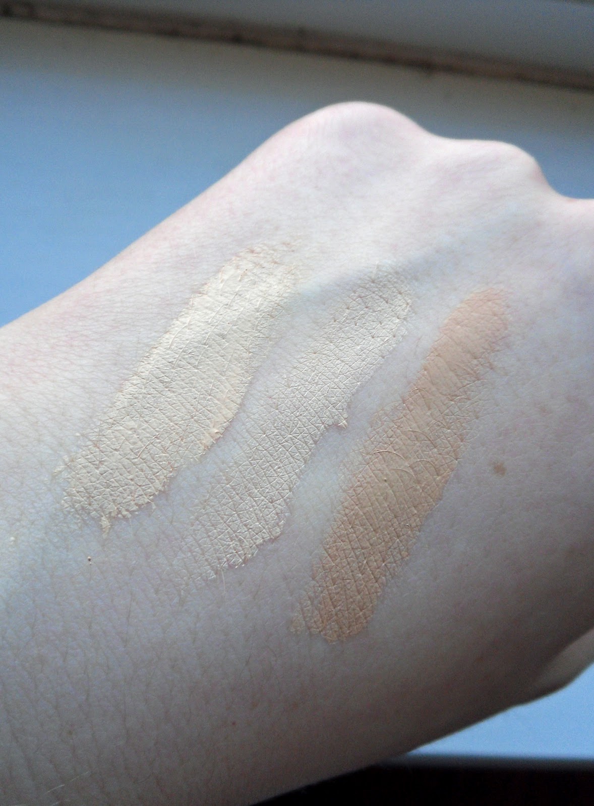 Foundation samples - Estee Lauder and MAC | Robyn Mayday | UK Fashion ...