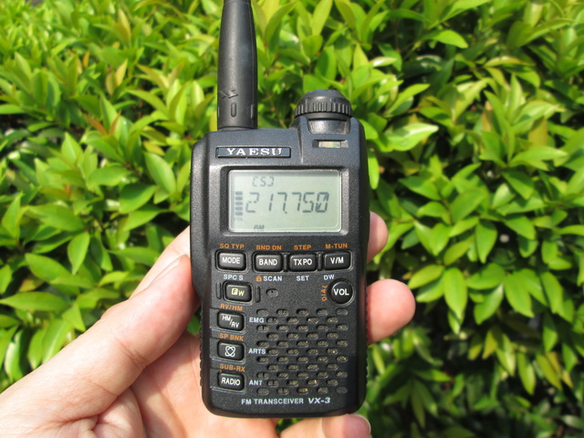 CNC virtual: Jual: HT Handy Talky Yaesu VX-3R Seken Fullset Dual Band ...