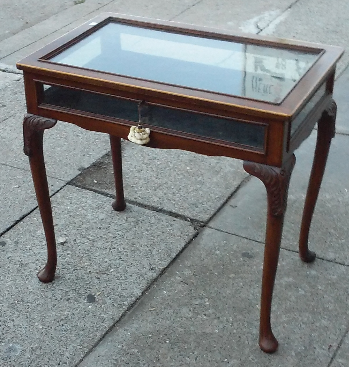 UHURU FURNITURE & COLLECTIBLES: SOLD #21790 Vintage Victorian Style 30 ...