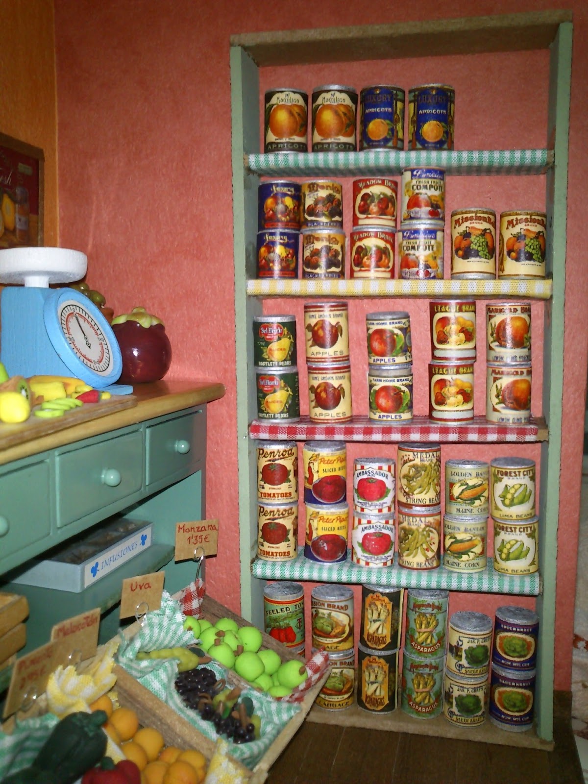 Las Miniaturas de Isa: FRUTARIA... tienda de frutas y verduras.