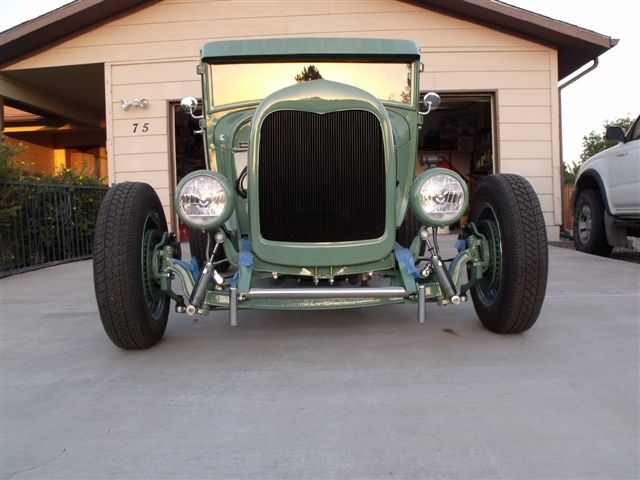 VAPHEAD: 1928 sedan custom 1932 frame