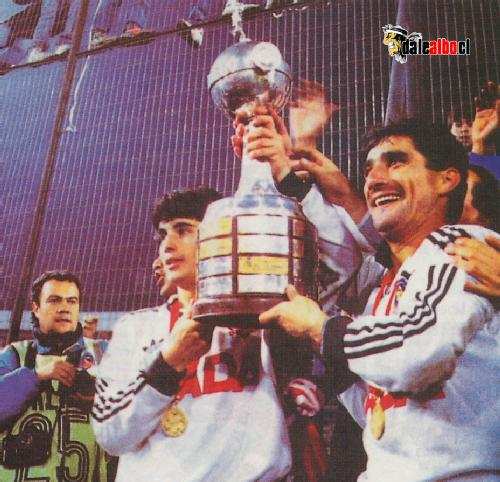 93minutosdefutbol: Colo Colo celebro su cumpleaños 86.