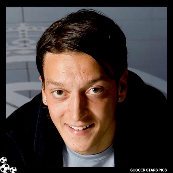 Soccer Stars Pics: Mesut Ozil Real Madrid