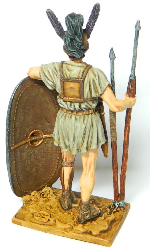 MacPhee's Miniature Men: A Little Distraction