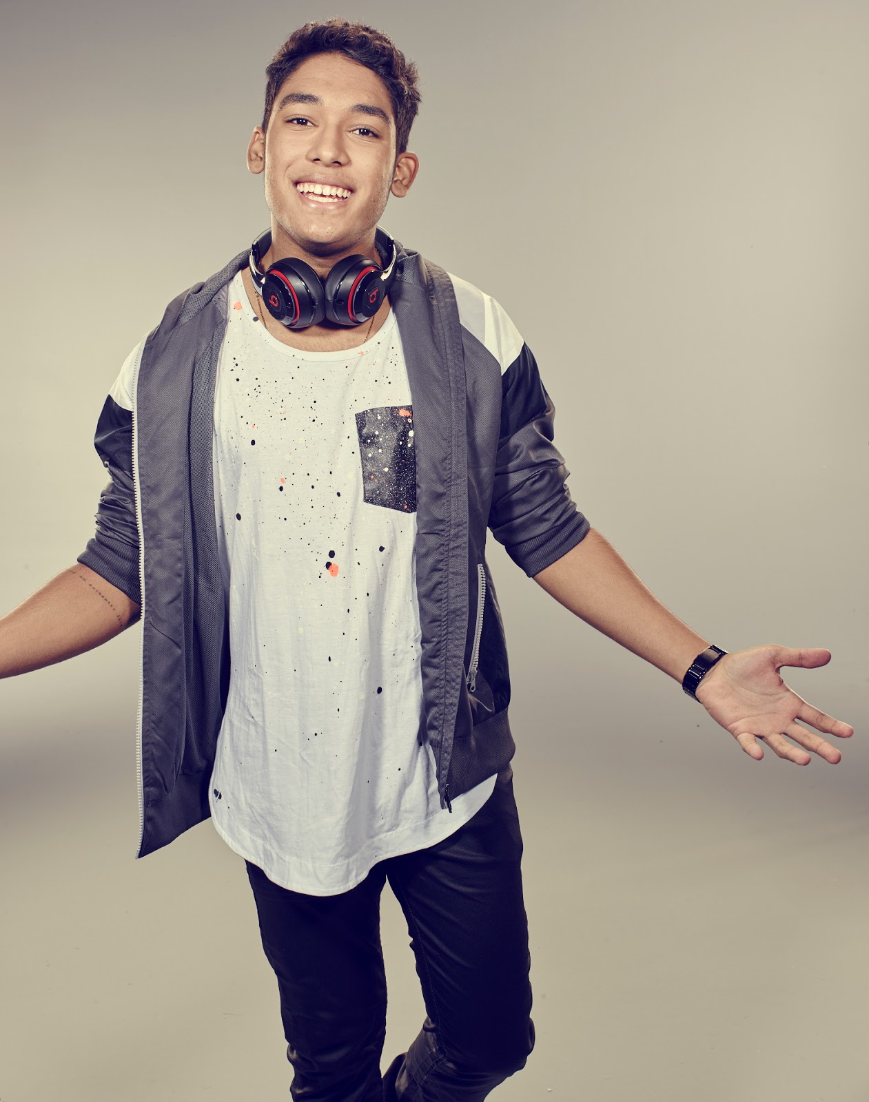 MARCO TULIO: FENÔMENO DA INTERNET RETORNA A CURITIBA COM AUTHENTIC GAMES