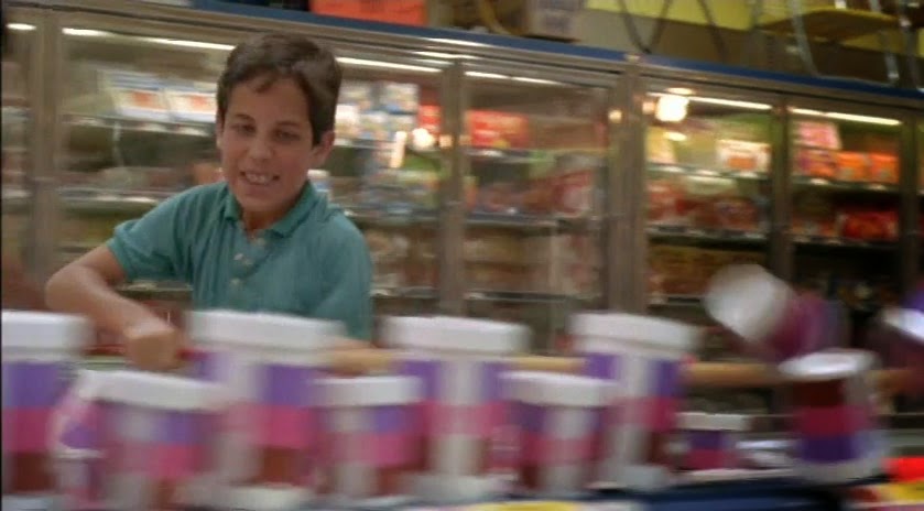 The Stuff | ScreenShots Movies