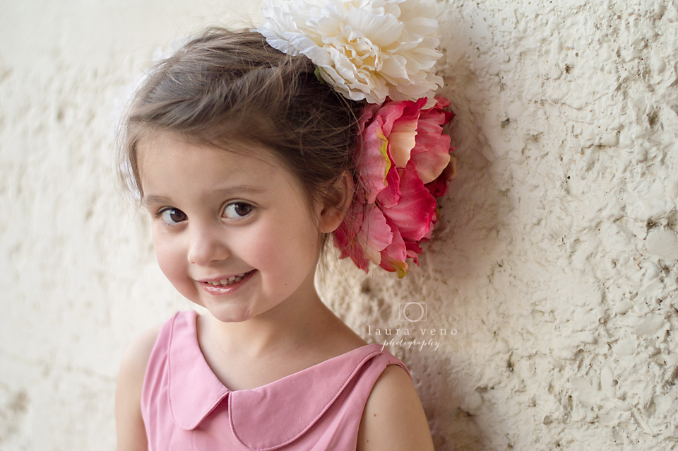 Laura Veno's Instagram, Twitter & Facebook on IDCrawl