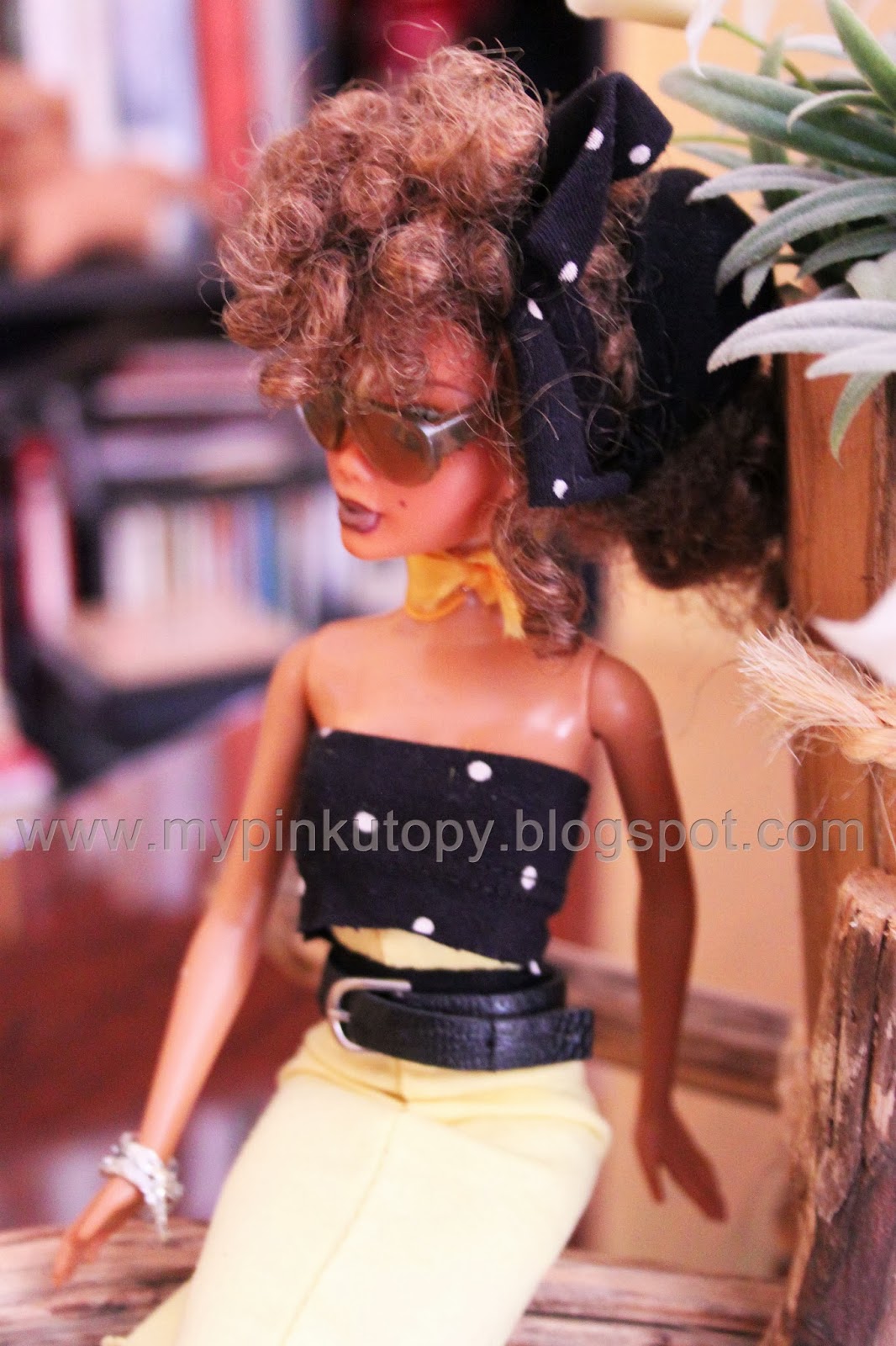 Mi Utopía Rosa: Barbie Ochentera inspired by Grease