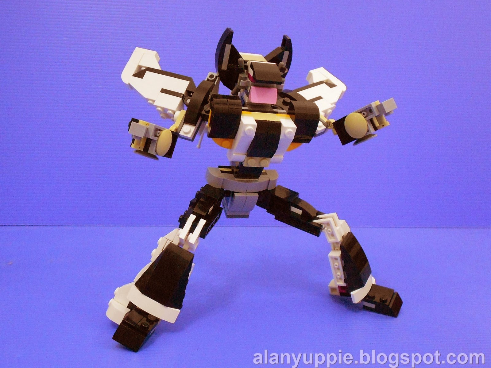 Alanyuppie's LEGO Transformers: Shadow Wing: LEGO 31021 Furry Creatures ...