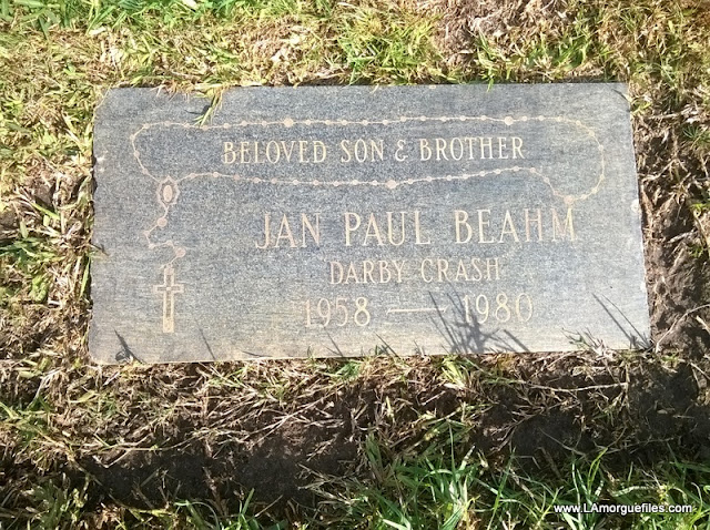 Los Angeles Morgue Files: Punk Rock Singer-Songwriter Darby Crash 1980 ...