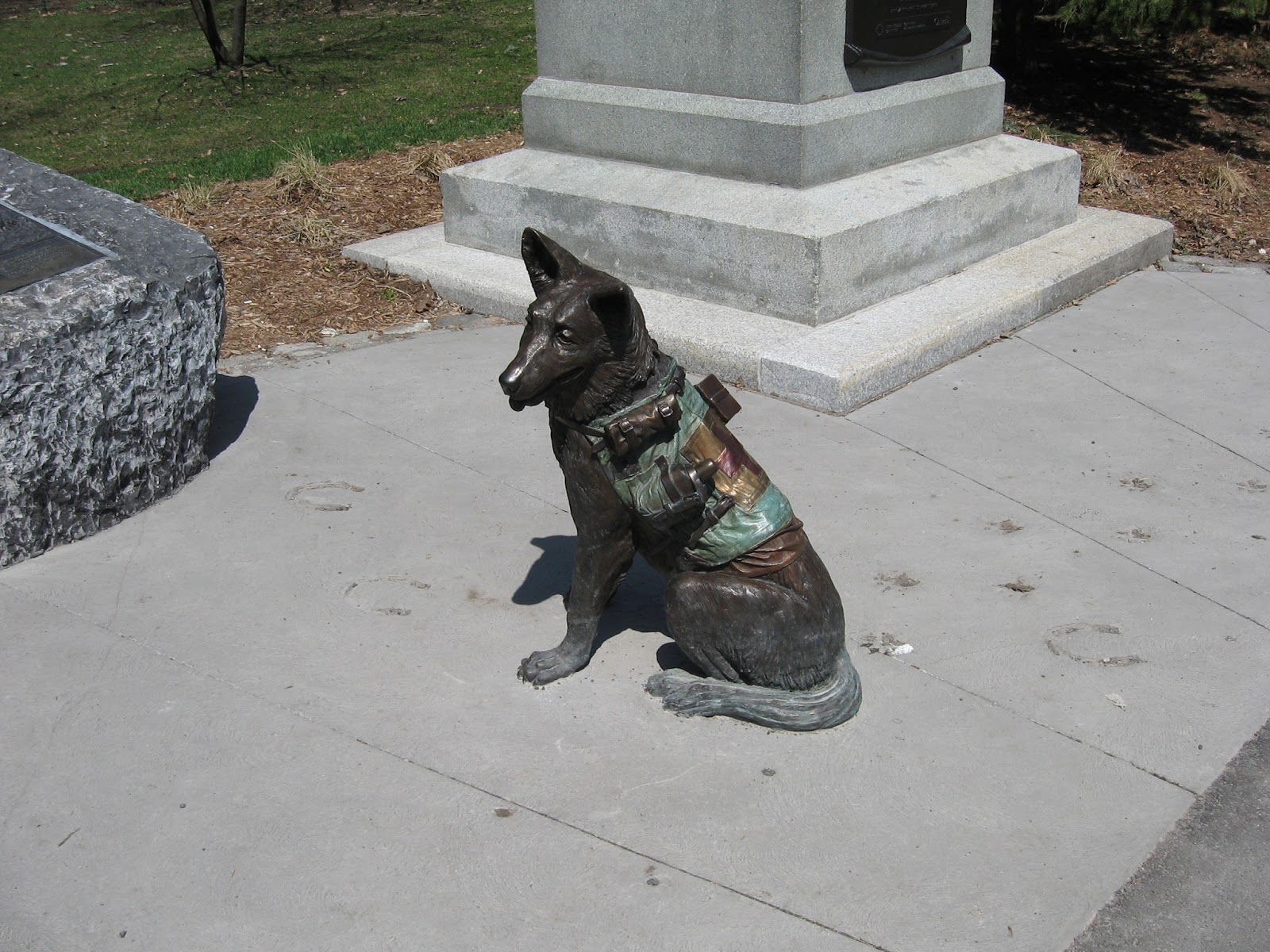 Memorials in Ottawa: Animals in War